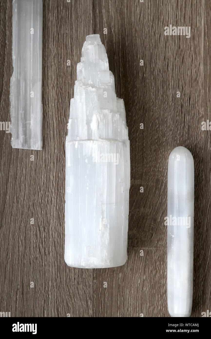 Selenite crystals hi-res stock photography and images - Alamy
