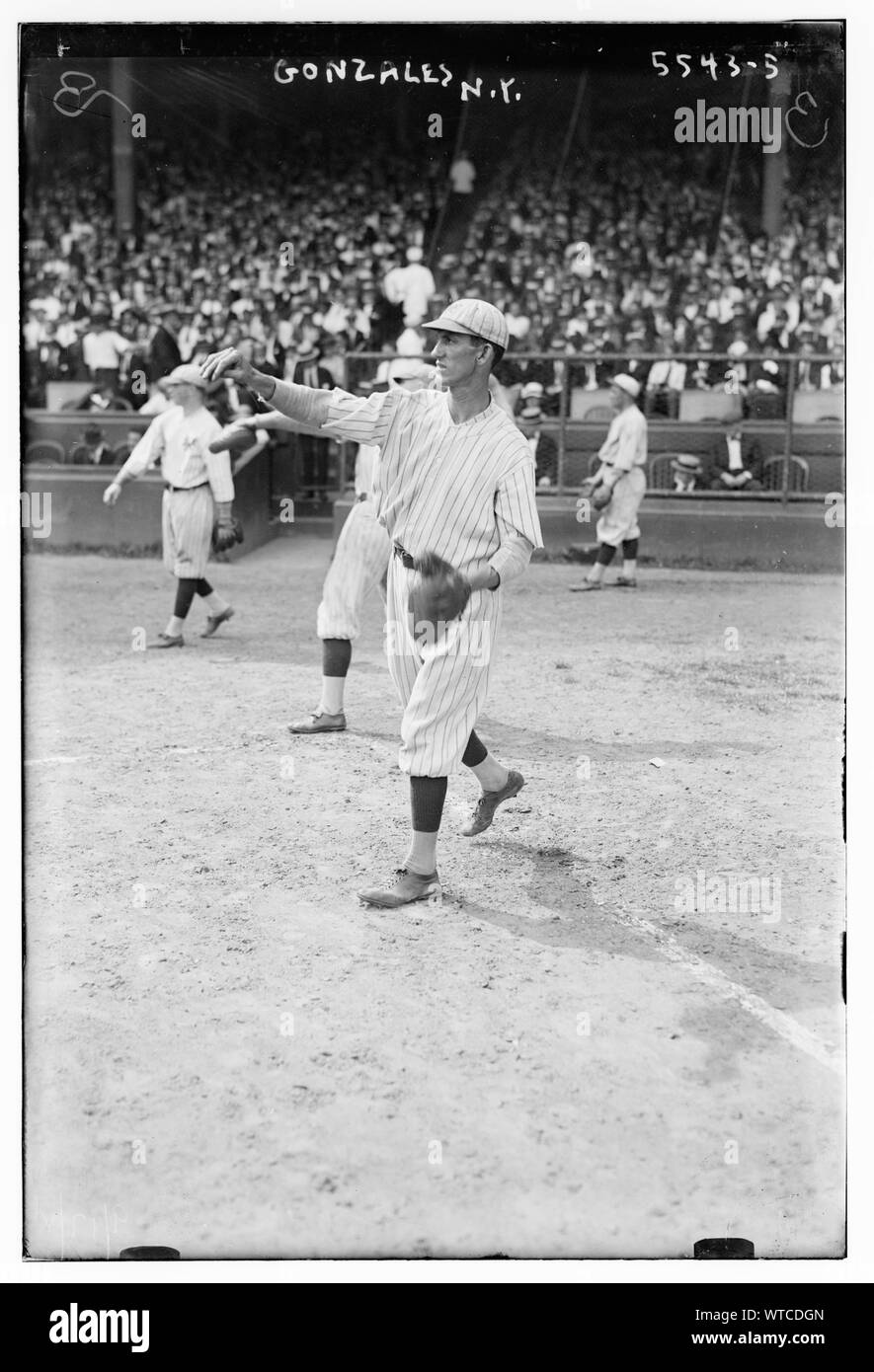 Mike gonzalez hi-res stock photography and images - Alamy