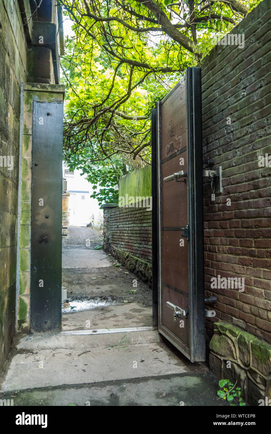 A Pathway Flood Gate at Yarm, North Yorkshire Stock Photo - Alamy
