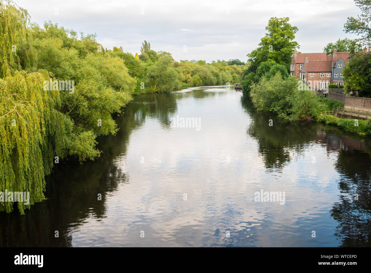 View Along the River Tees from the Road Bridge at Yarm Stock Photo - Alamy