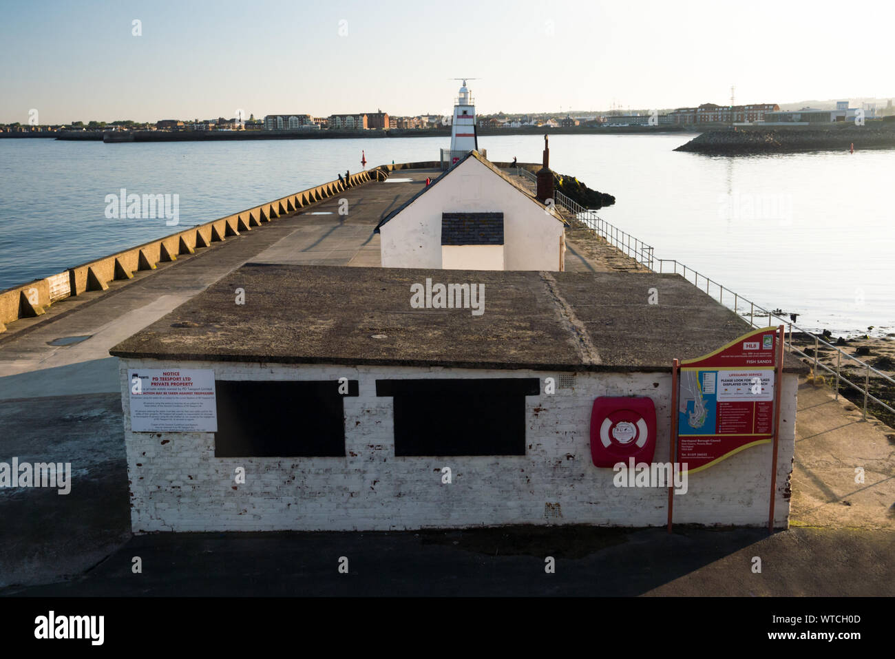 Wooden timber building buildings hi-res stock photography and images ...