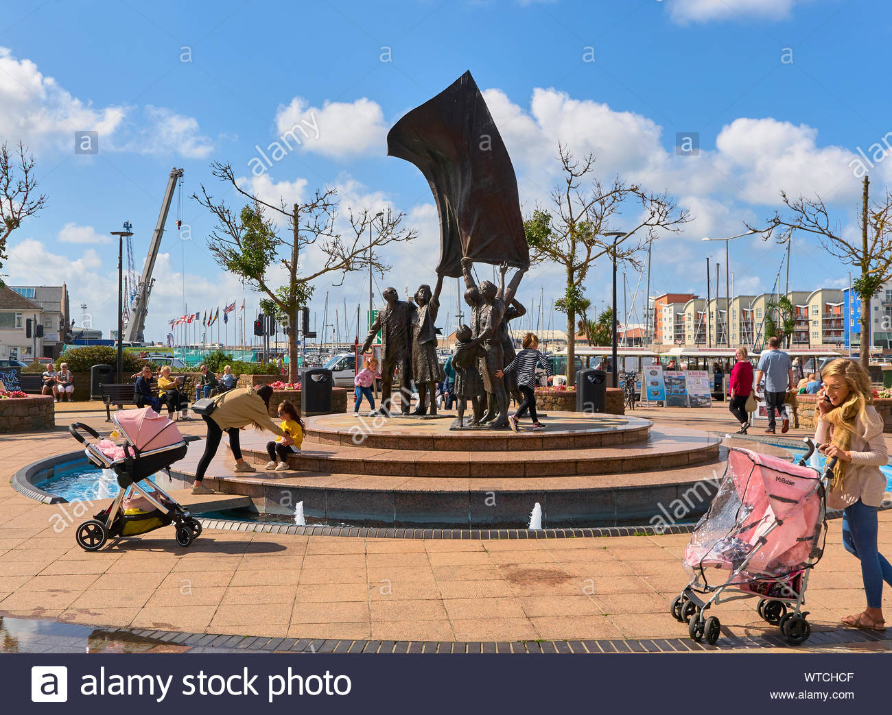 Statue Of Liberation Monument High Resolution Stock Photography and ...