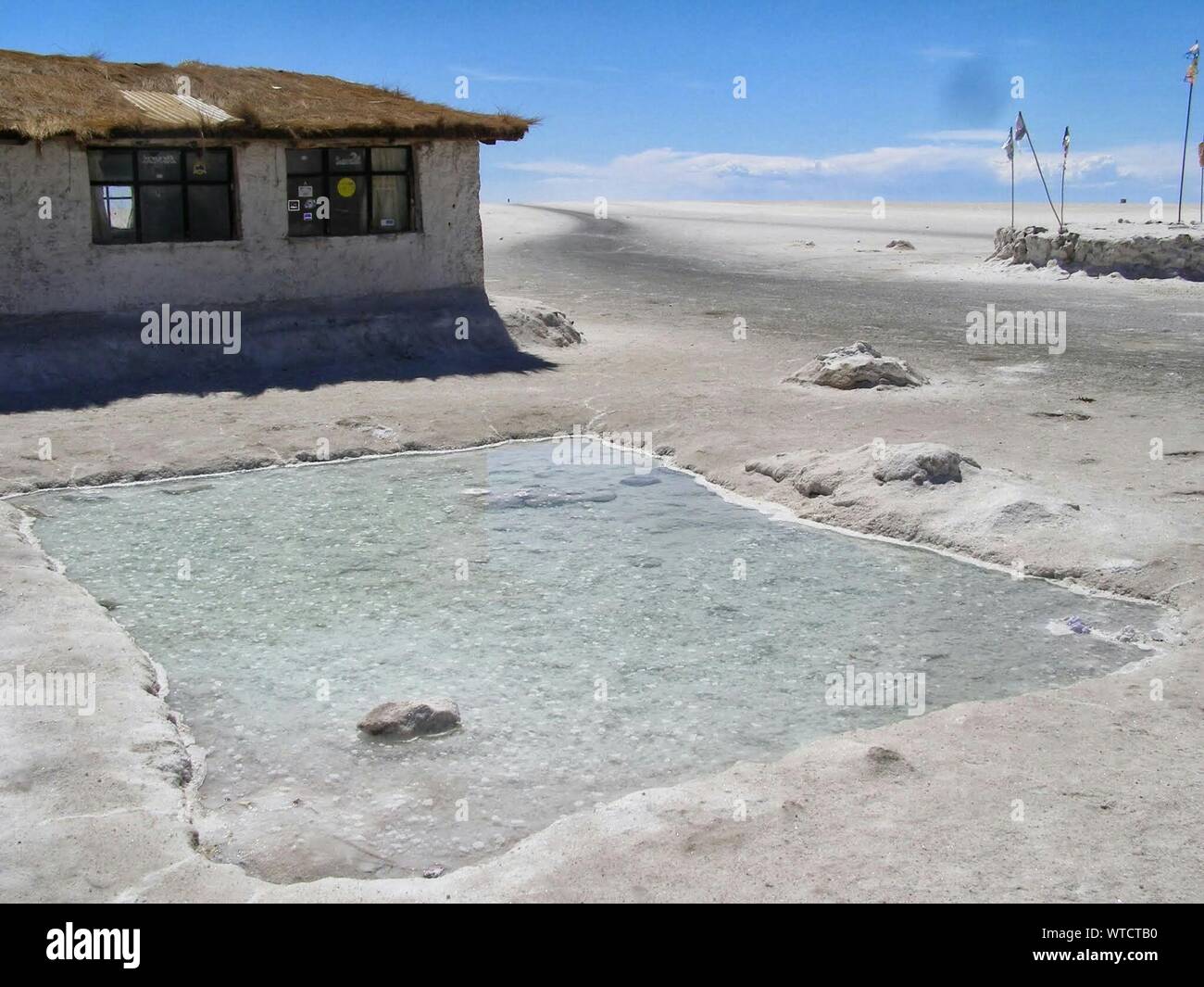 Harvesting salt hi-res stock photography and images - Alamy