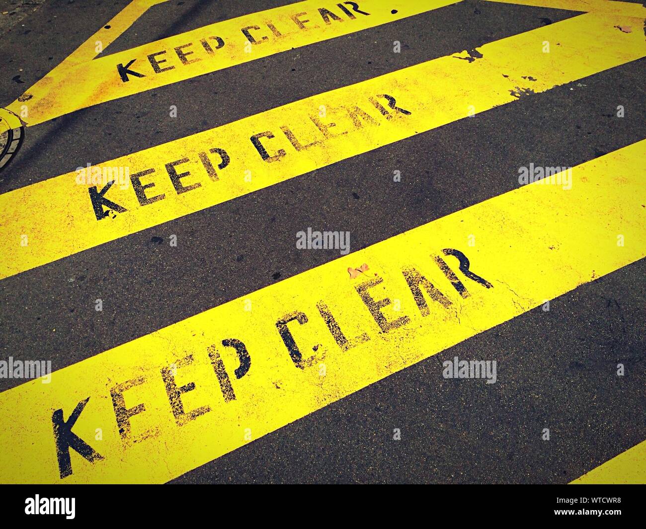 Keep clear road sign hi-res stock photography and images - Alamy