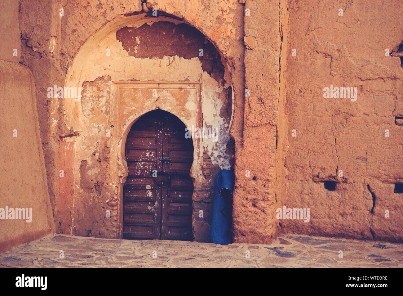 Exterior Of Old Building Stock Photo - Alamy