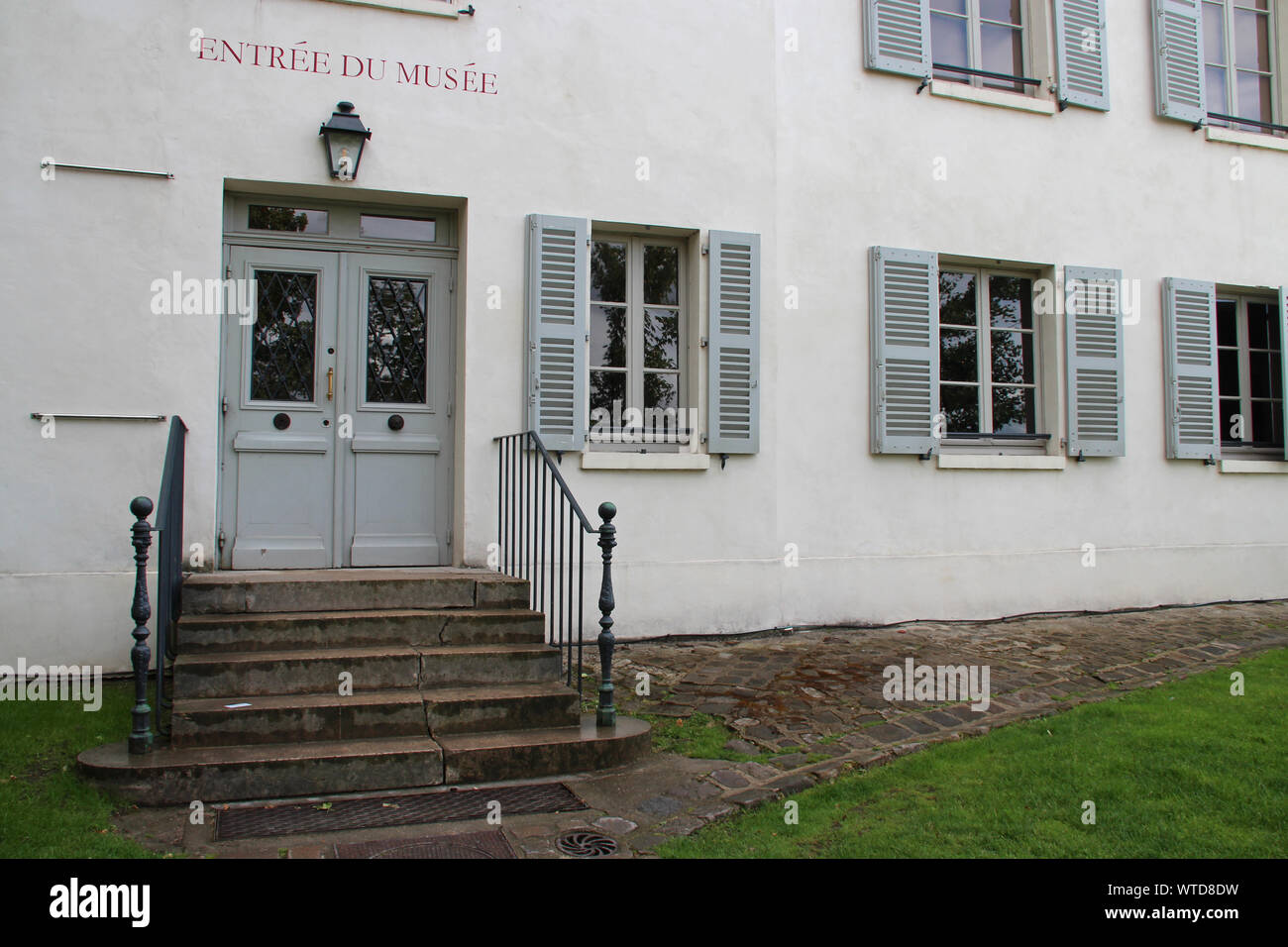 montmartre museum in paris (france Stock Photo - Alamy