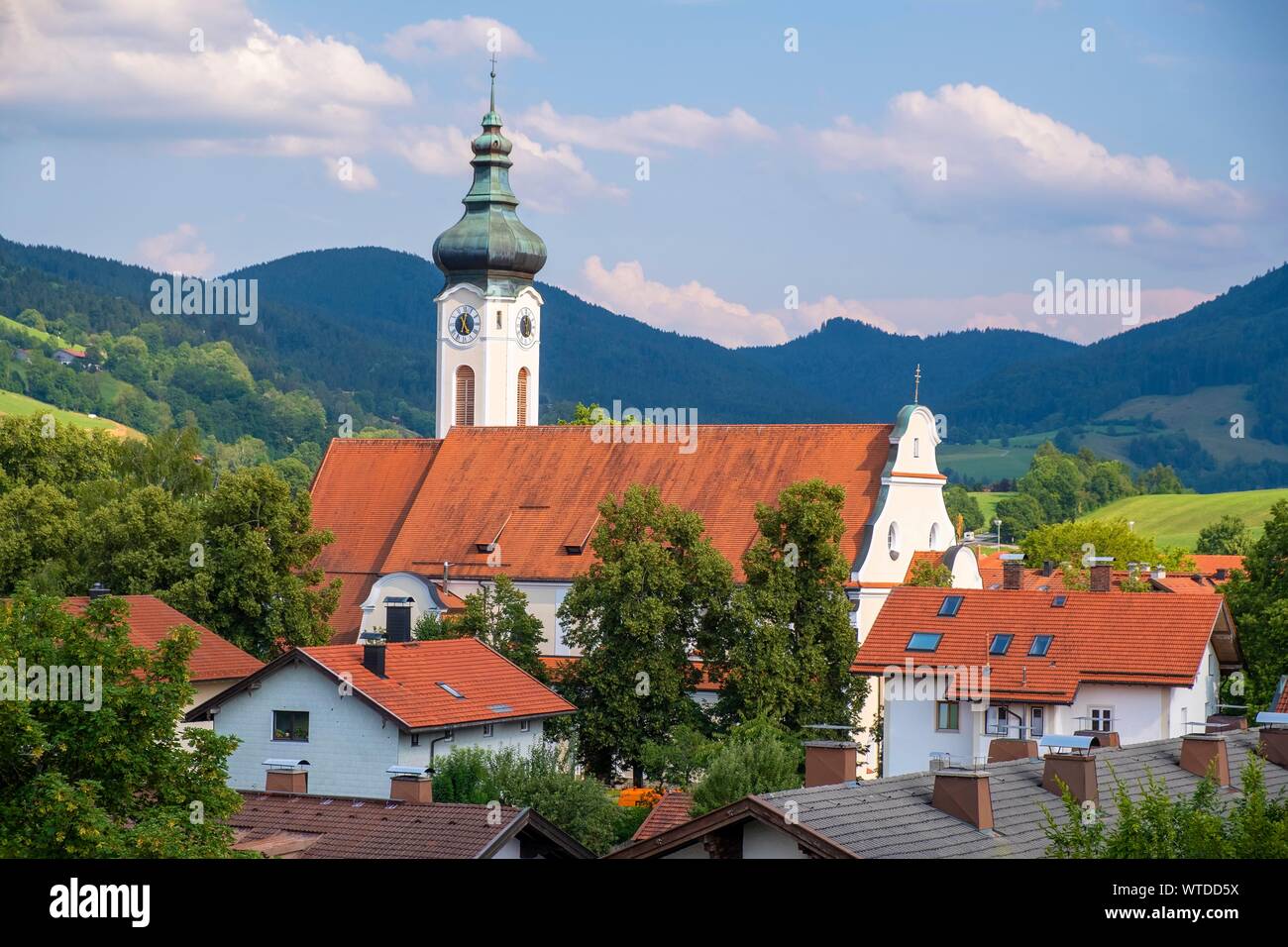 Parish church st anton hi-res stock photography and images - Alamy