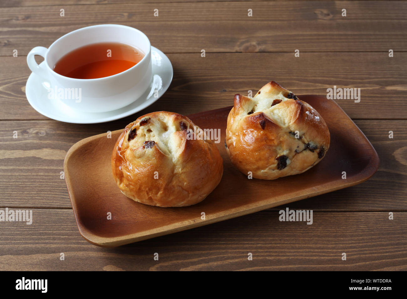 Earl grey tea bread hi-res stock photography and images - Alamy