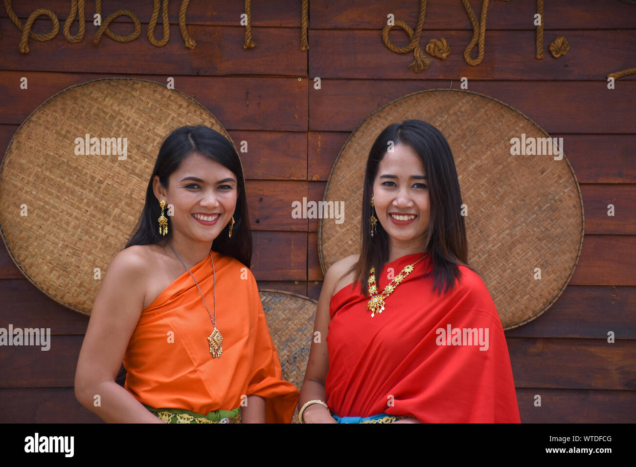 Kanchanaburi, Thailand, 09.09.2019: Beautiful Thai girls in traditional ...