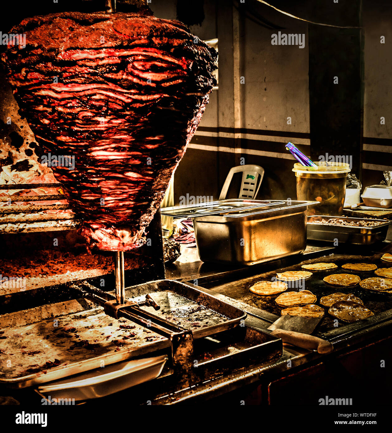 Messy Restaurant Kitchen High Resolution Stock Photography and Images ...