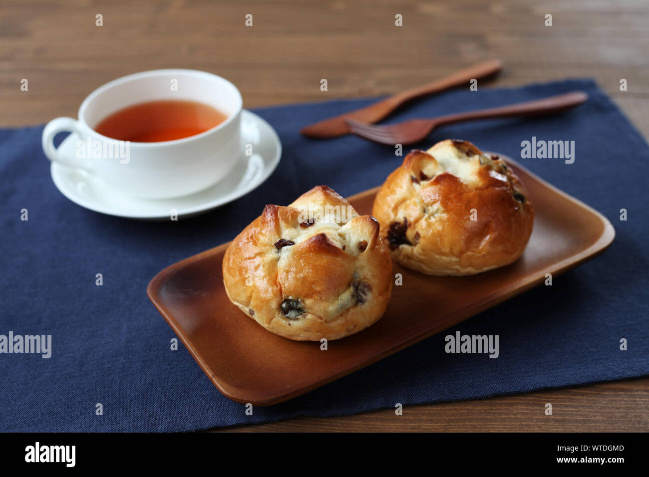 Earl grey tea bread hi-res stock photography and images - Alamy