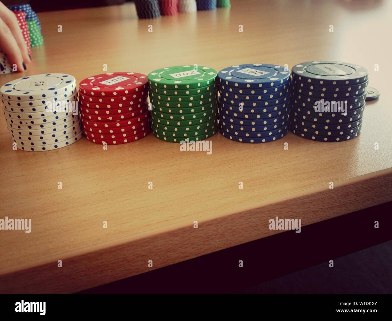 Table chips poker hi-res stock photography and images - Alamy