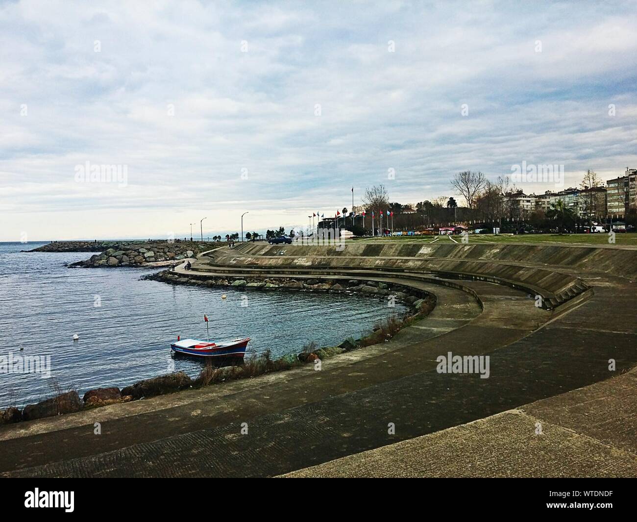 Cars on beach hi-res stock photography and images - Alamy