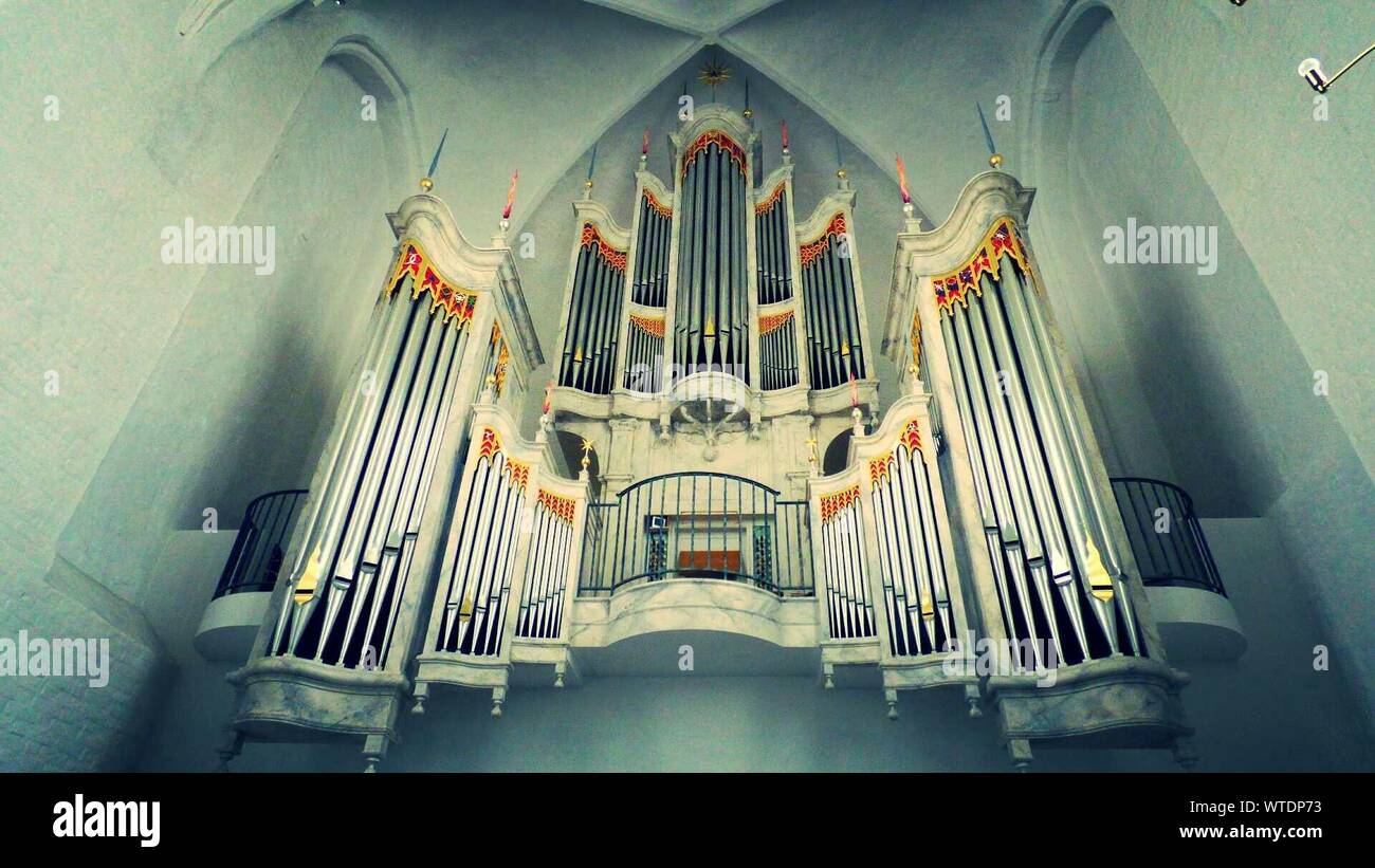 Organ pipe structure hi-res stock photography and images - Alamy