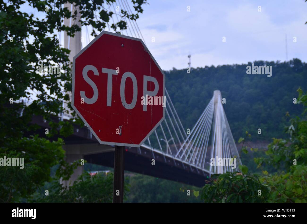 Stop sing hi-res stock photography and images - Alamy