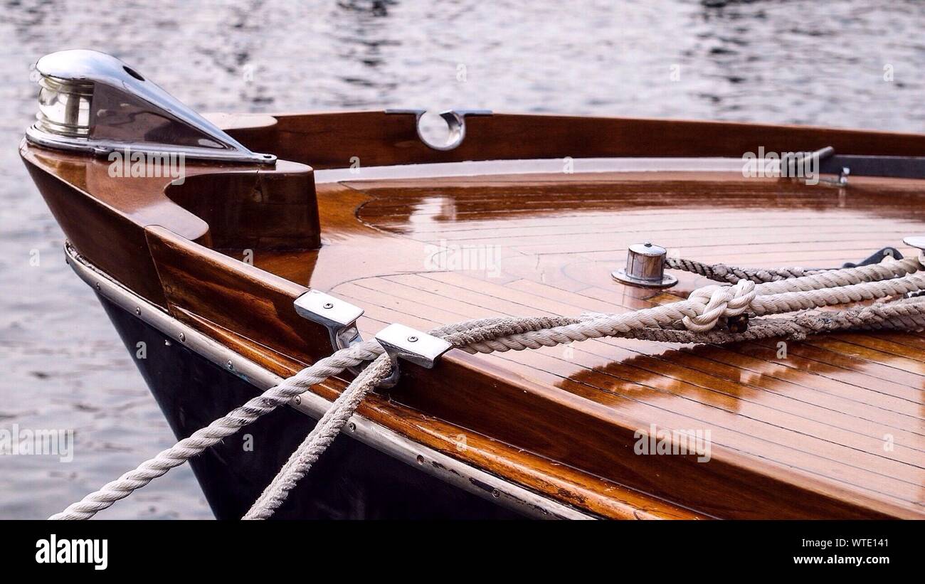 Ship bow hi-res stock photography and images - Alamy