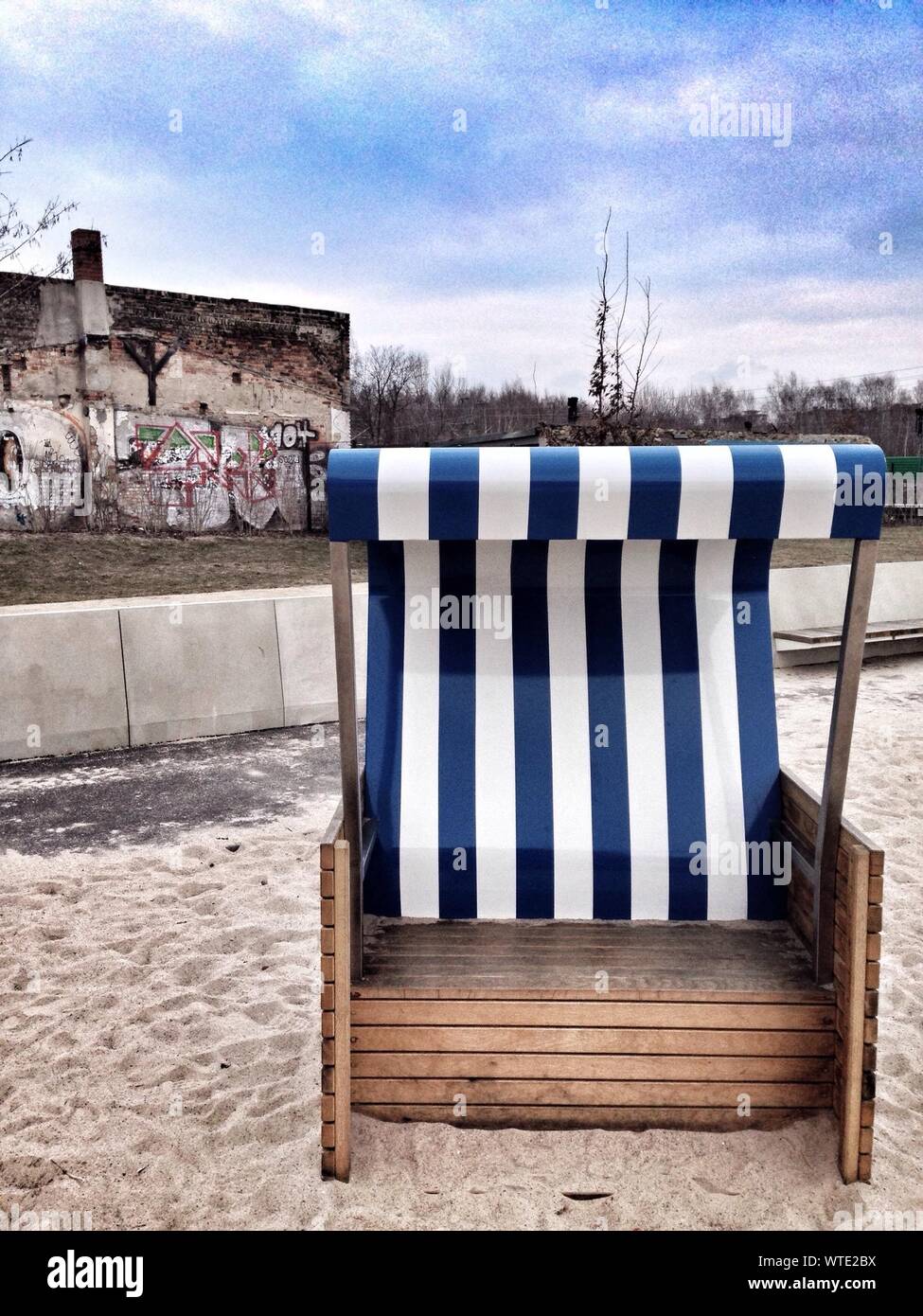 Seat on beach hi-res stock photography and images - Alamy