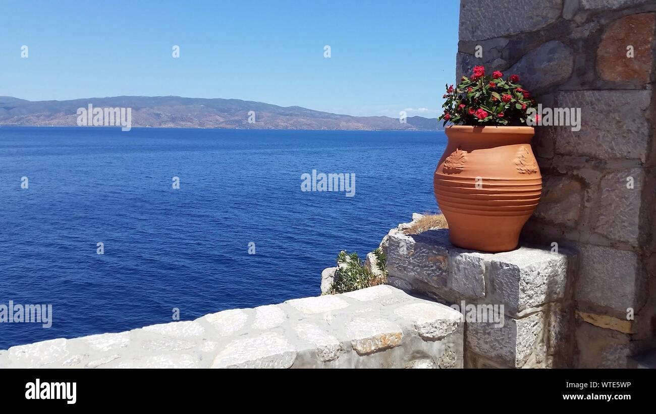 Water pot river hi-res stock photography and images - Alamy