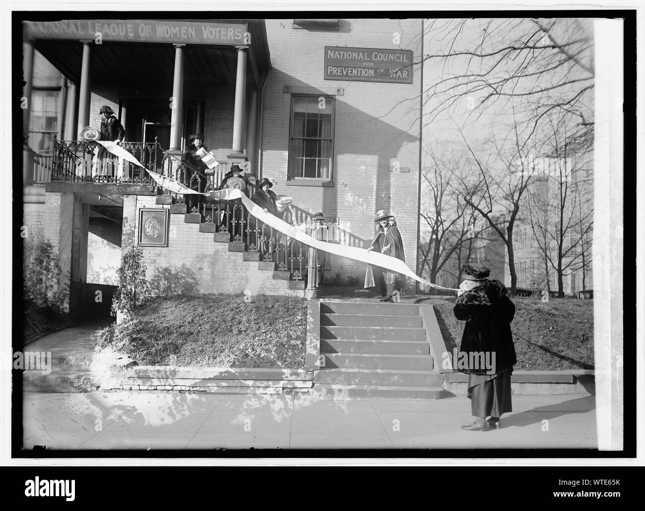 Civic women Black and White Stock Photos & Images - Alamy