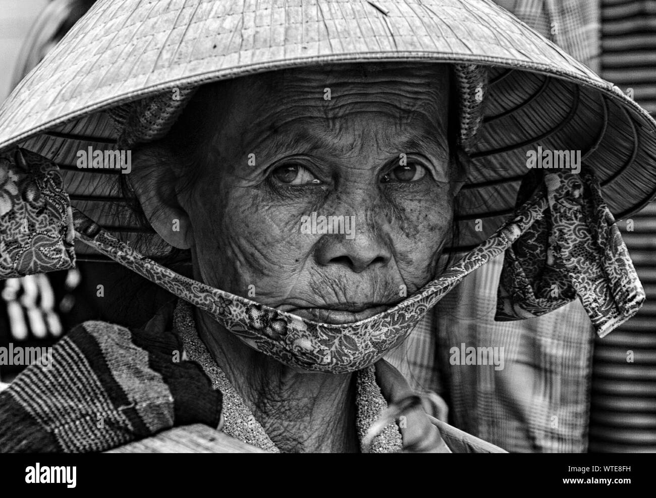 Asian portrait close up hi-res stock photography and images - Alamy