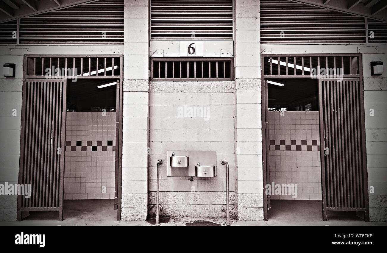 Public restrooms hi-res stock photography and images - Alamy
