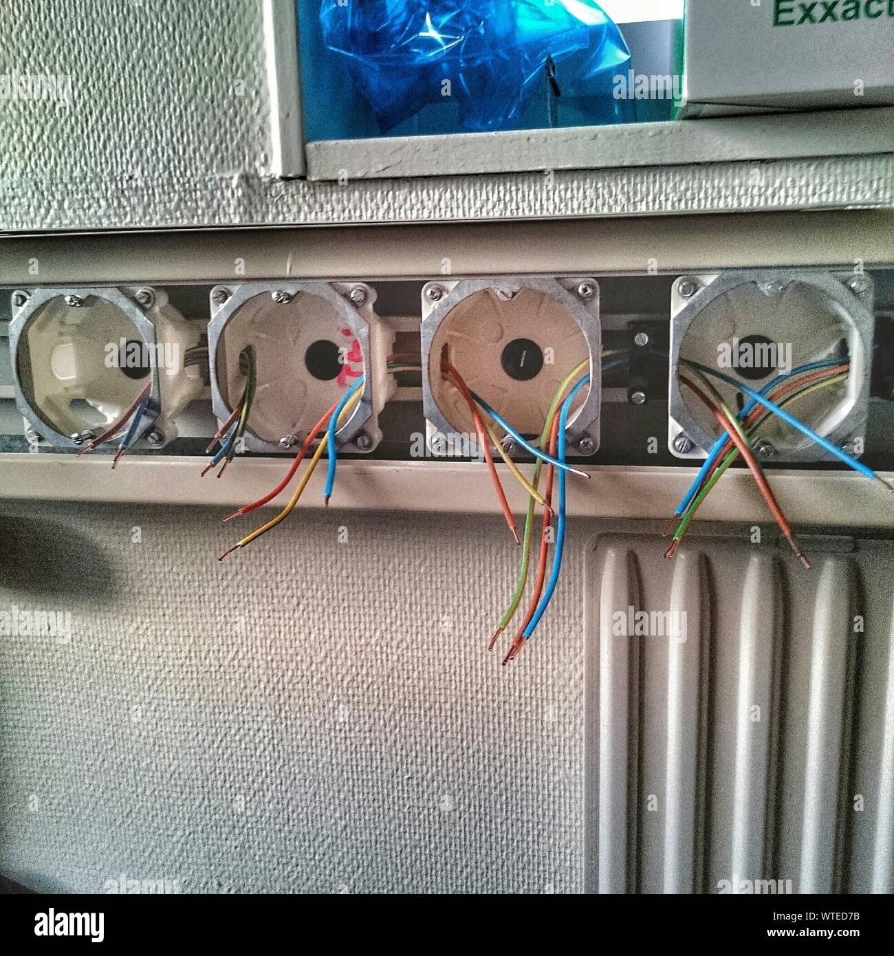 Wall sockets hi-res stock photography and images - Alamy