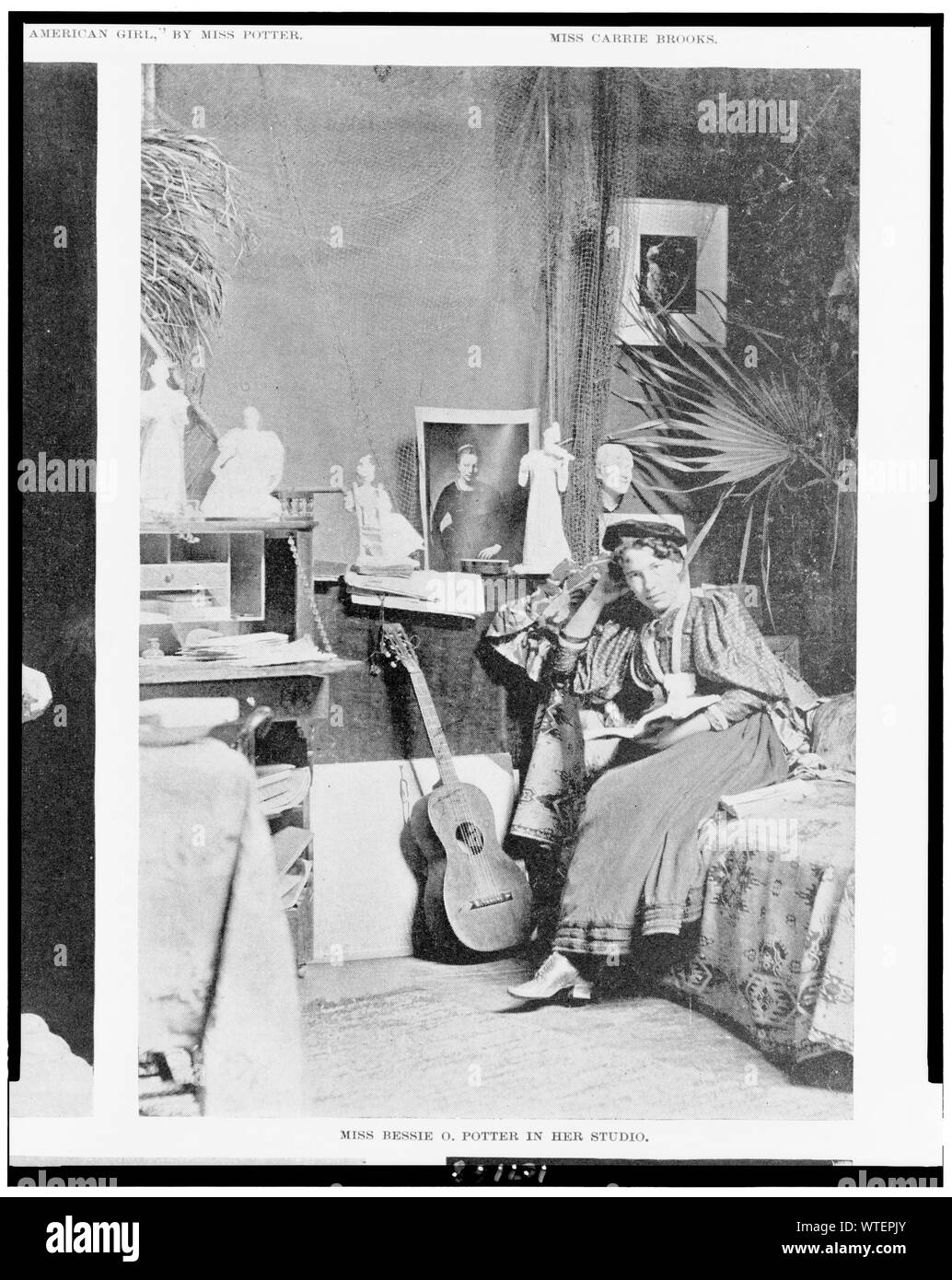 Art in portraiture Black and White Stock Photos & Images - Alamy