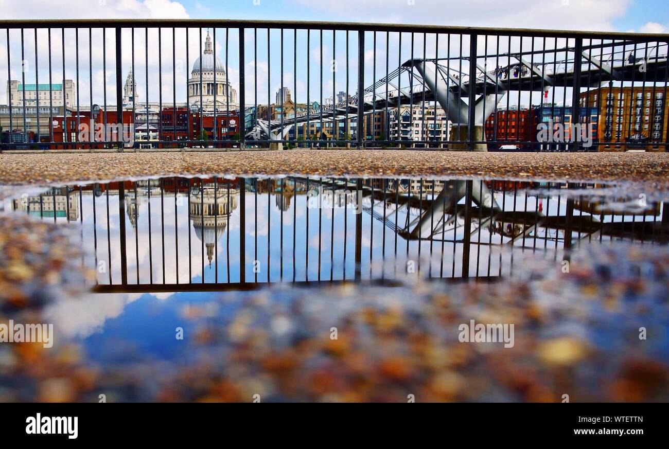 Floating footbridge hi-res stock photography and images - Alamy