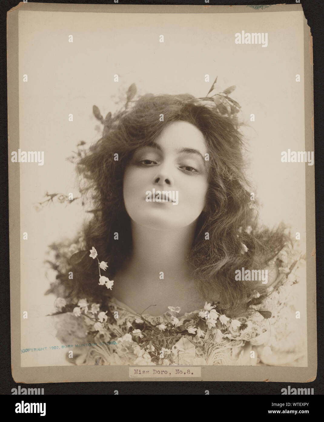 Miss Doro, no. 8 / Burr McIntosh Studio Stock Photo - Alamy