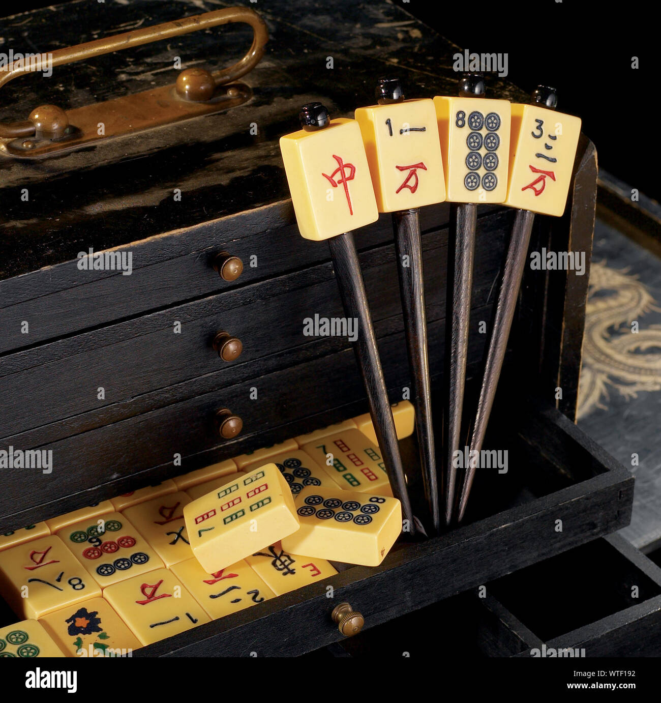Games mahjong hi-res stock photography and images - Alamy