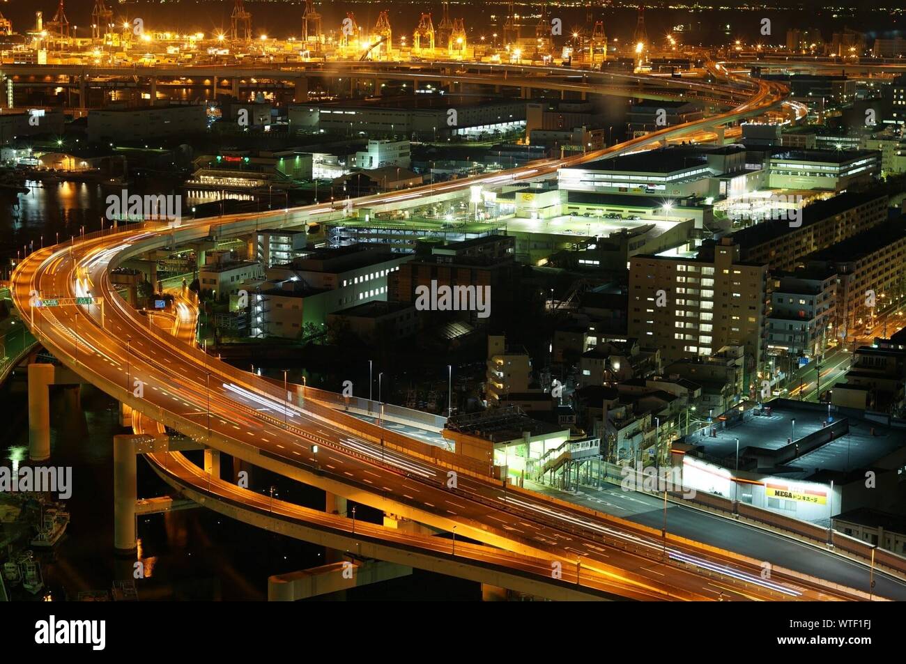 Elevated highway view hi-res stock photography and images - Alamy