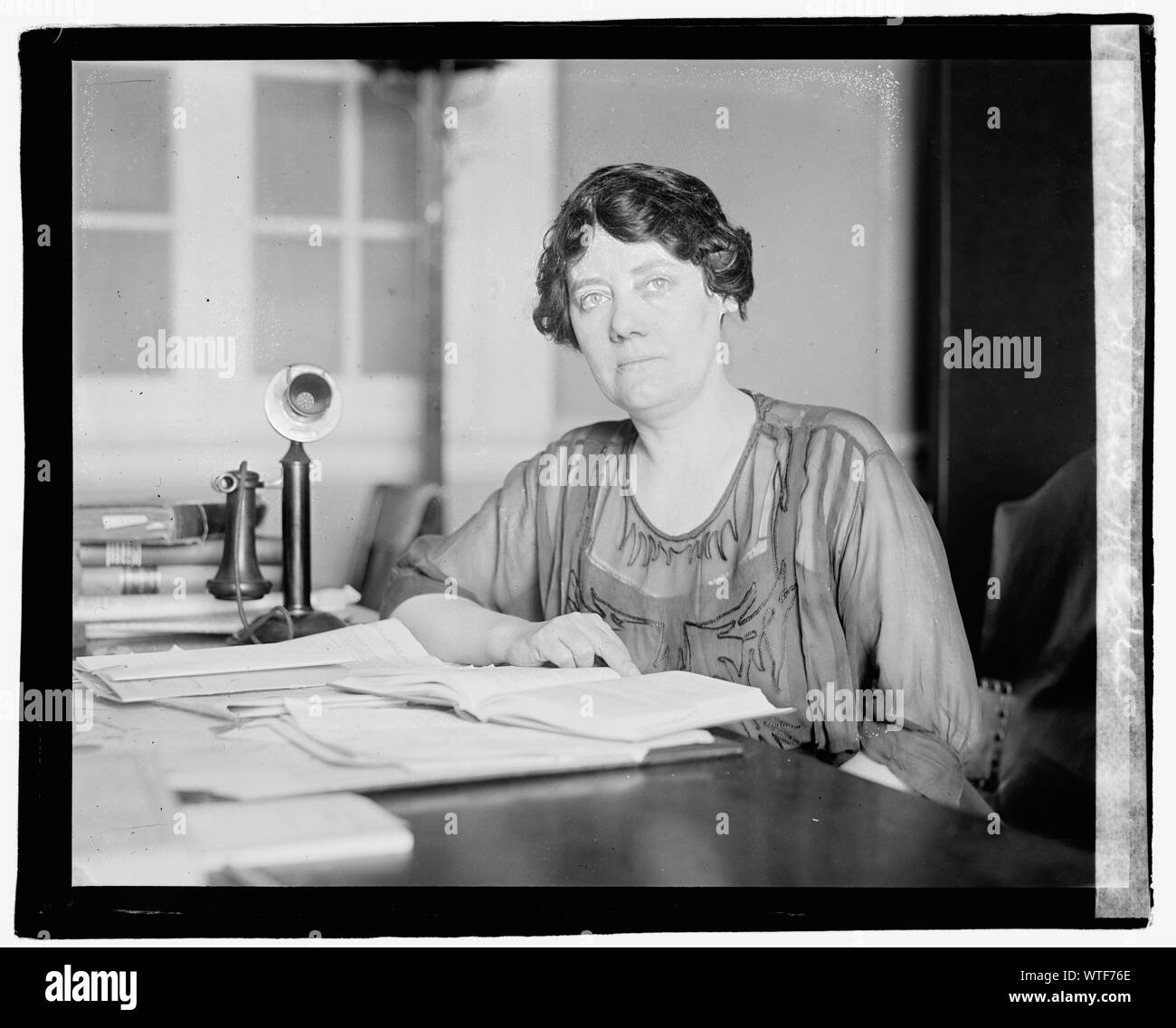 Miss h hi-res stock photography and images - Alamy