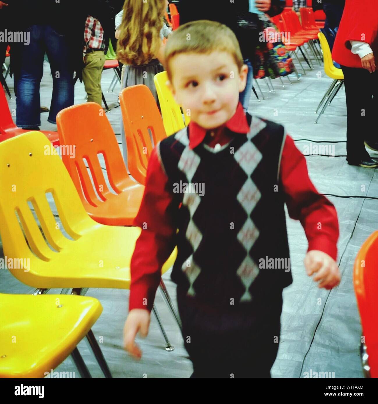 Boy red shirt hi-res stock photography and images - Alamy