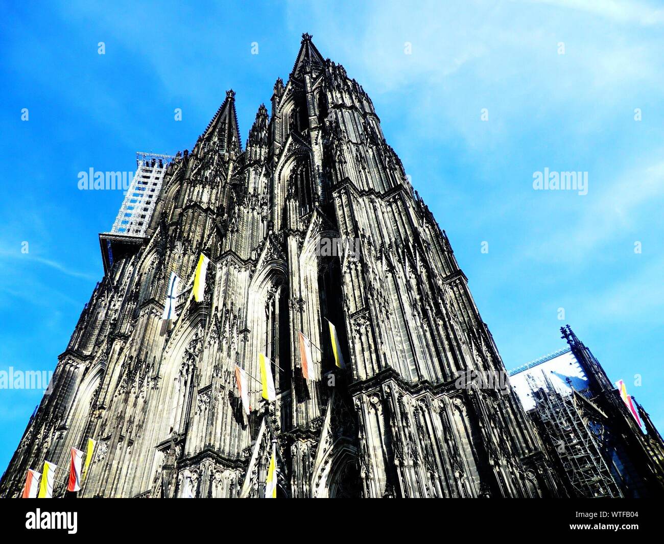 Cologne cathedral exterior hi-res stock photography and images - Alamy
