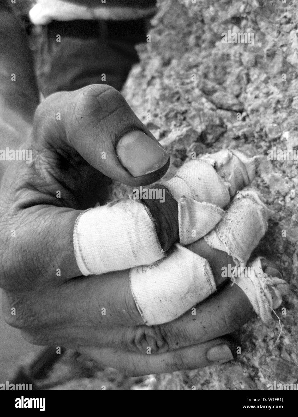 Rock on fingers hi-res stock photography and images - Alamy