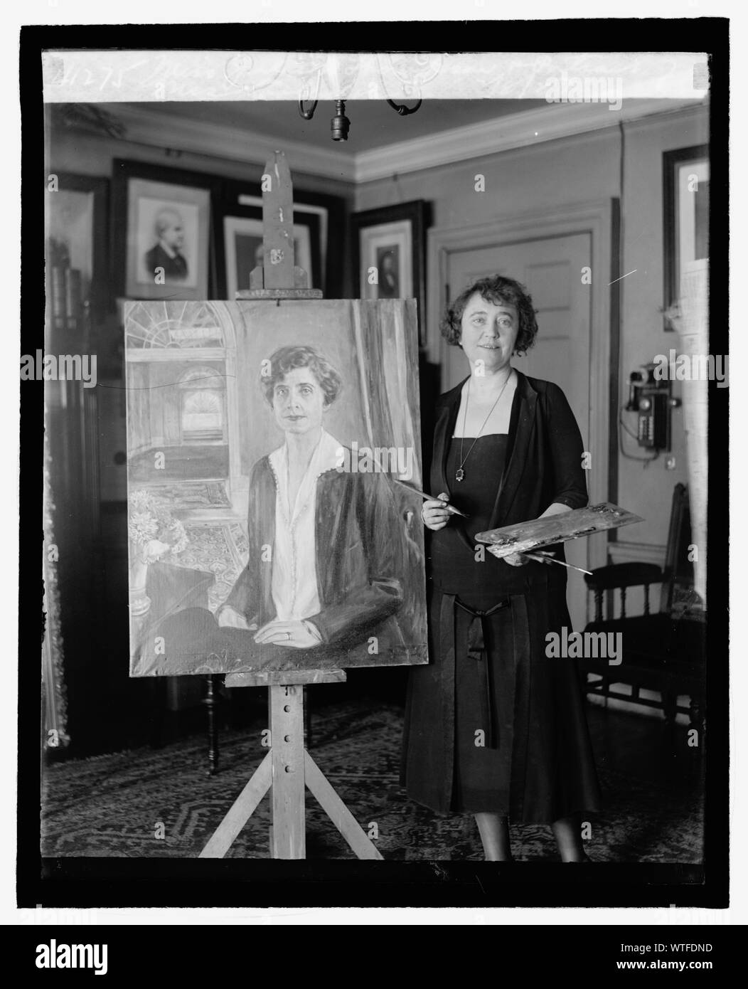 Miss Juliet Thompson & portrait of Mrs. Coolidge, 2/8/27 Stock Photo ...