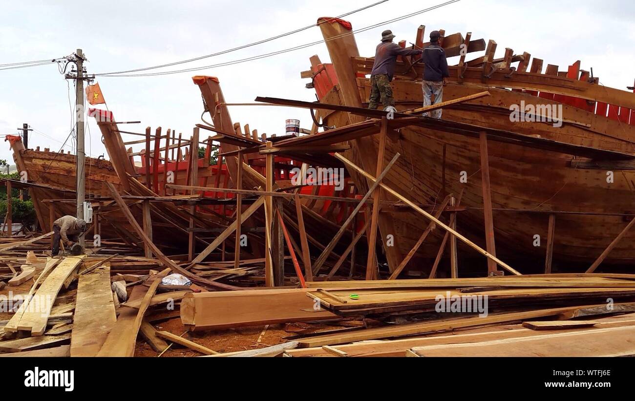 Wooden Ship Construction High Resolution Stock Photography and Images ...
