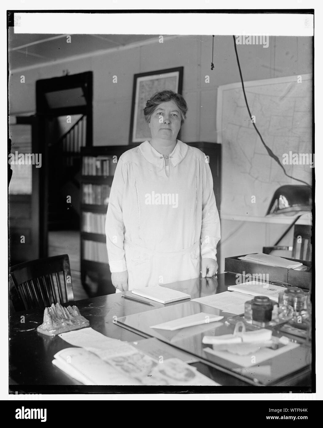 Labor dept Black and White Stock Photos & Images - Alamy