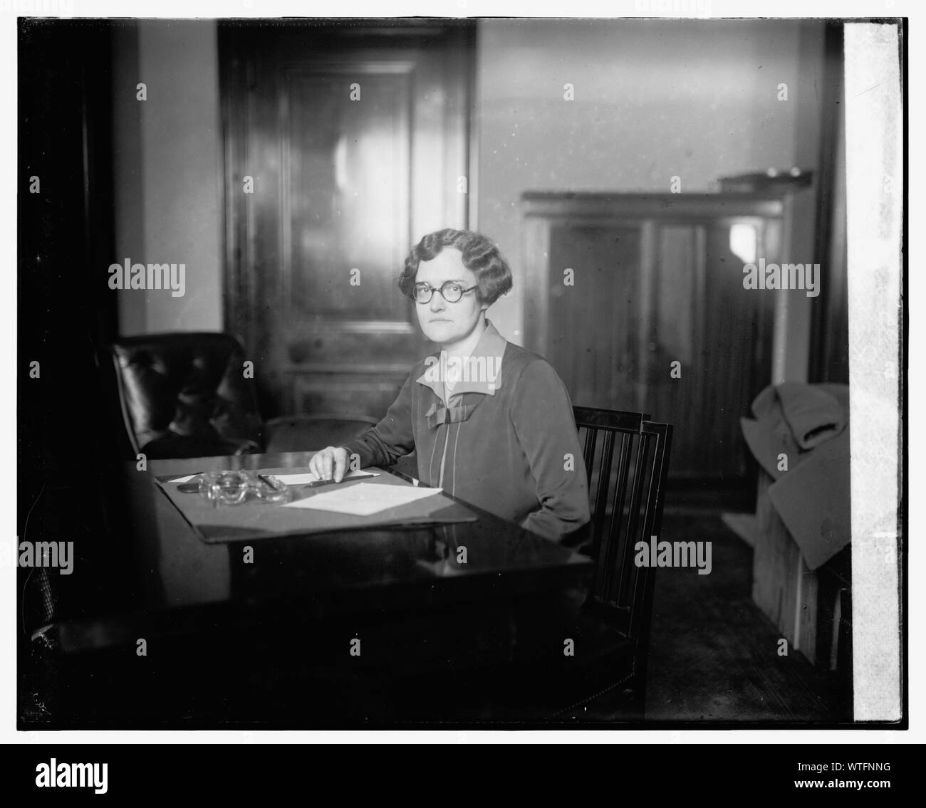 Mary simpson hi-res stock photography and images - Alamy