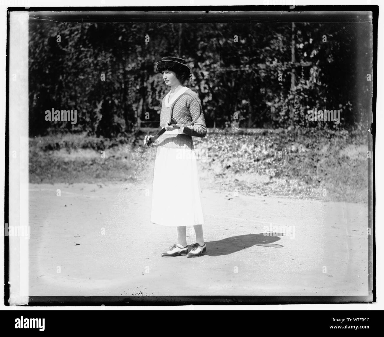 Miss taylor Black and White Stock Photos & Images - Alamy