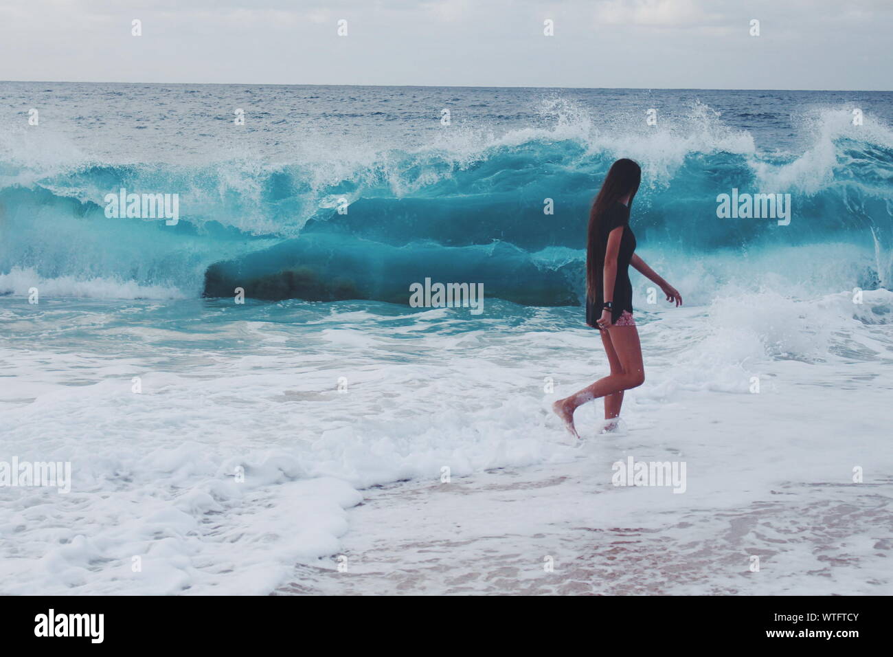 Rushing walking hi-res stock photography and images - Alamy