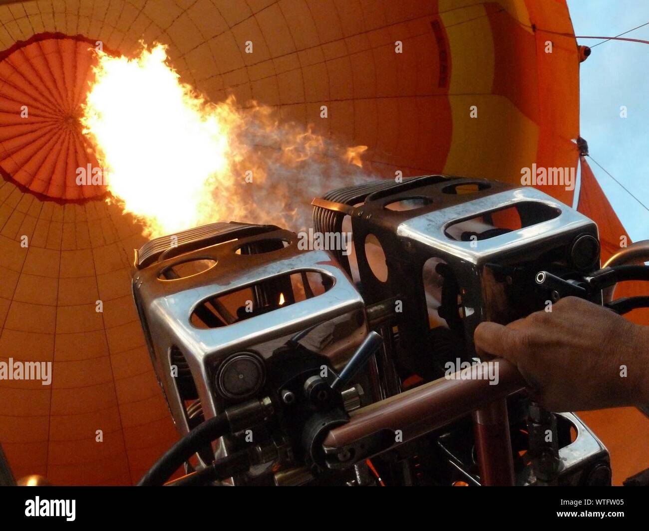 Balloon flame hi-res stock photography and images - Alamy