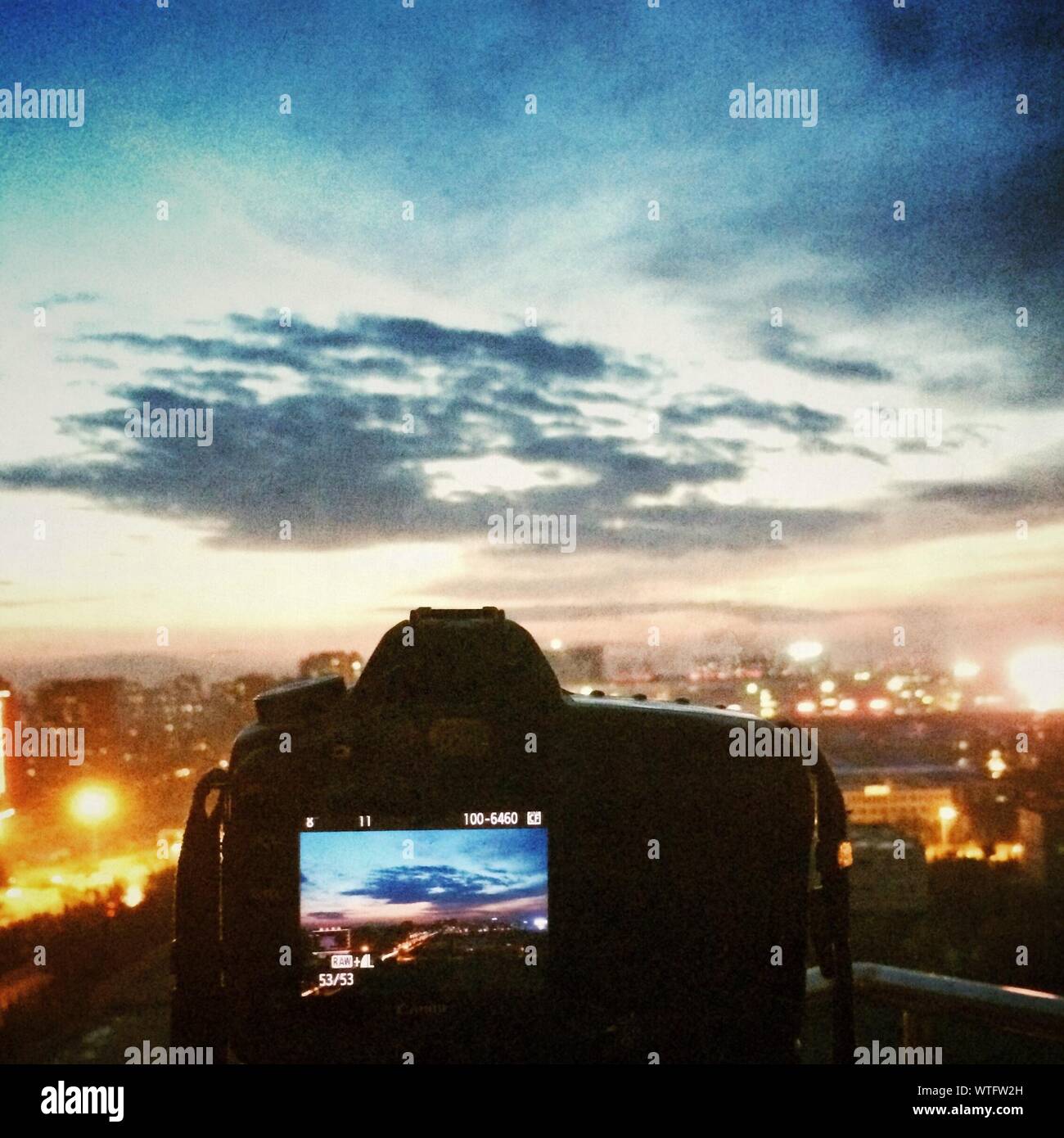 Slr camera screen hi-res stock photography and images - Alamy