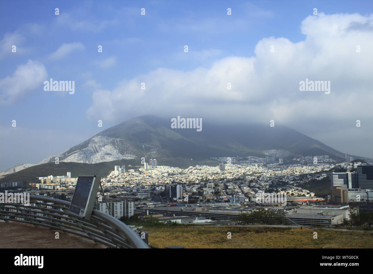 Mexico monterrey aerial hi-res stock photography and images - Alamy