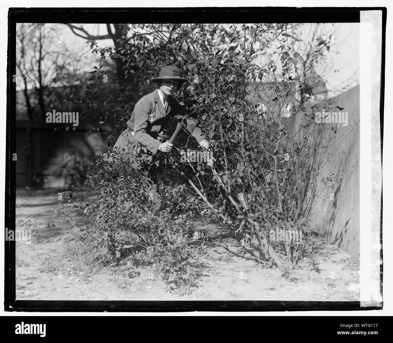 Scudder hi-res stock photography and images - Alamy