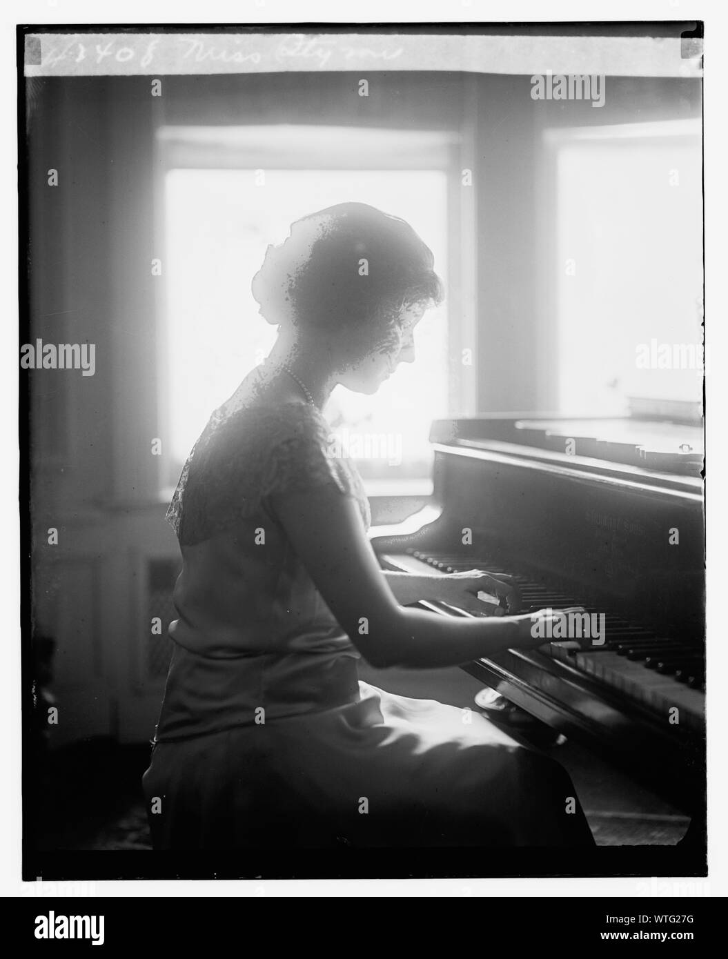 Styron hi-res stock photography and images - Alamy