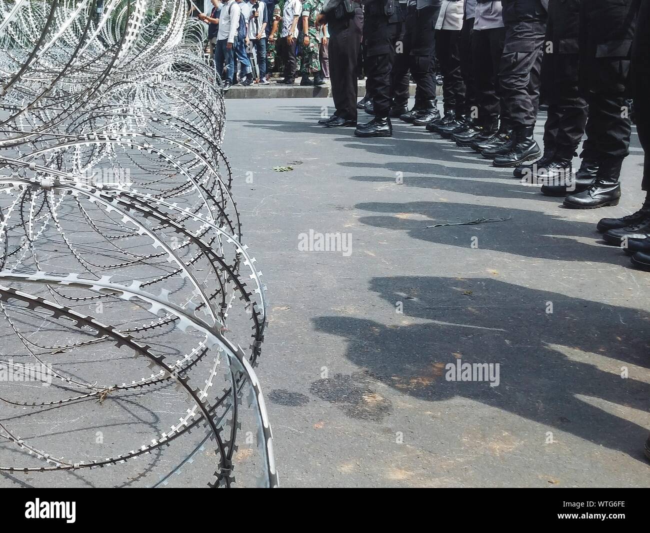 Indonesia police uniform hi-res stock photography and images - Alamy