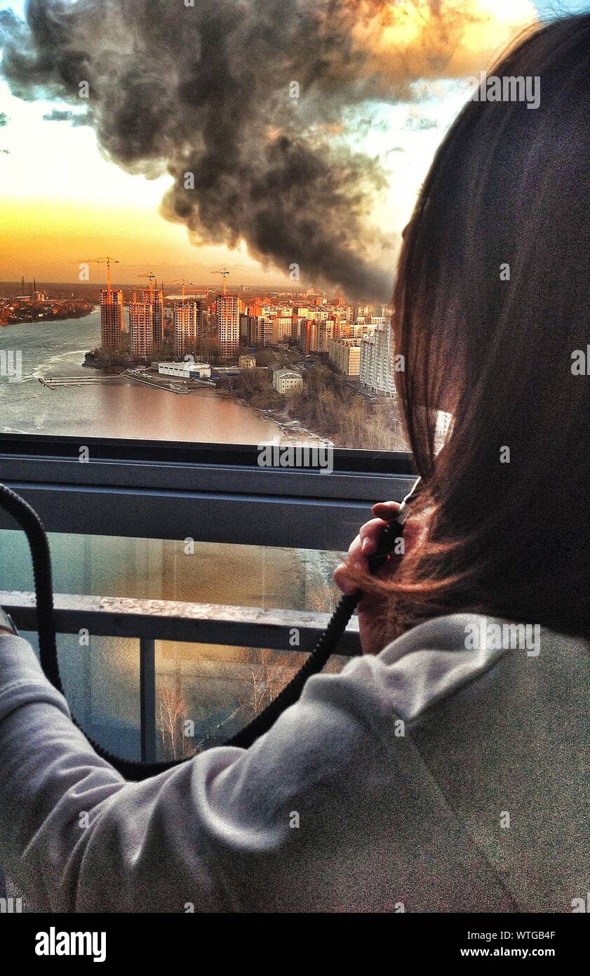 Smoking balcony hi-res stock photography and images - Alamy