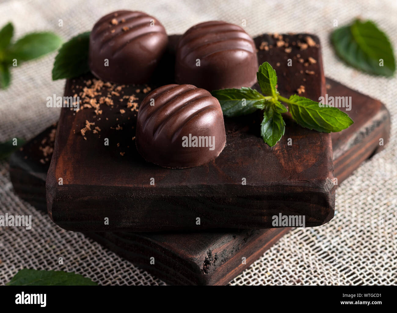 Black chocolate mint hi-res stock photography and images - Alamy