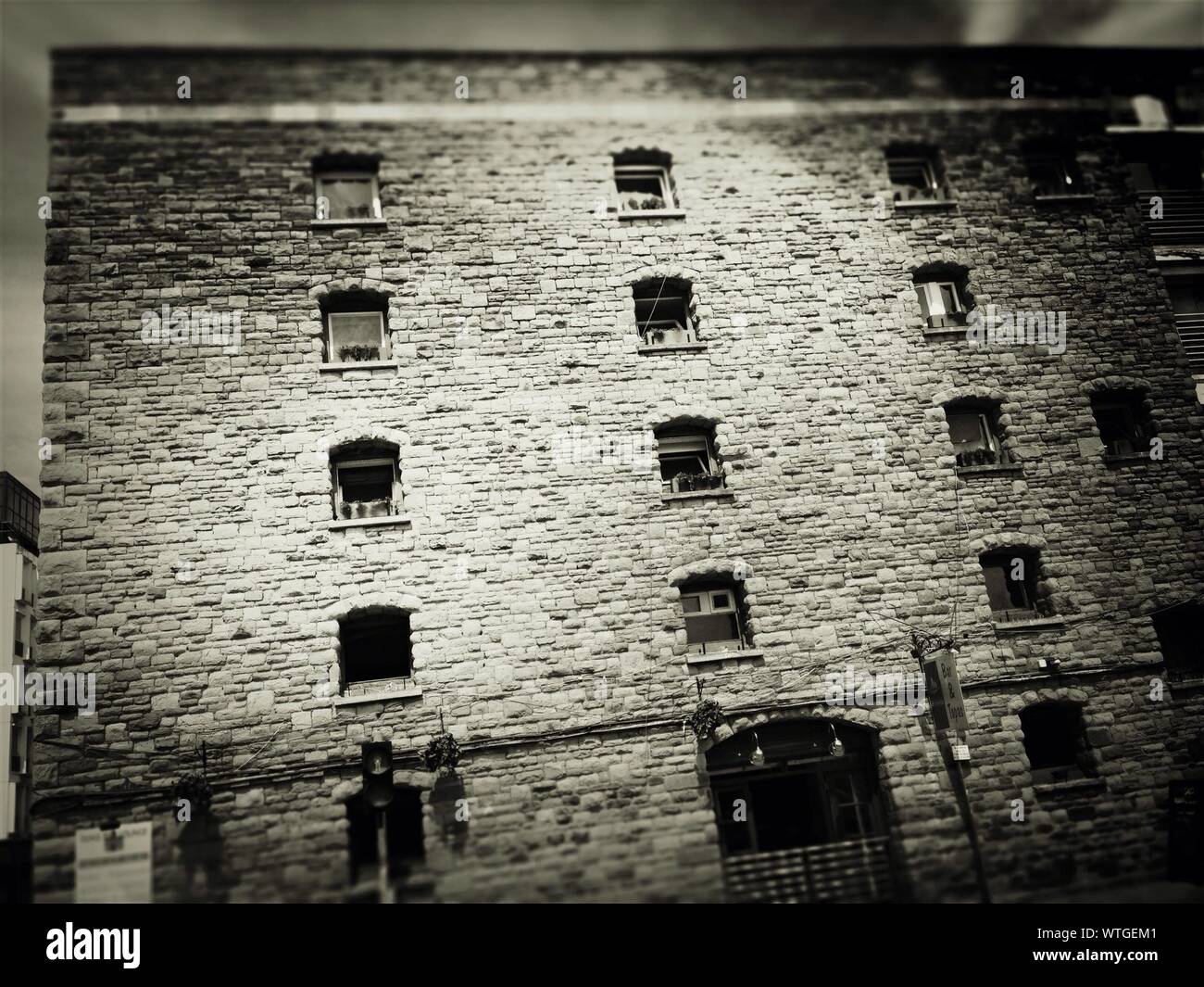 Bar building exterior hi-res stock photography and images - Alamy